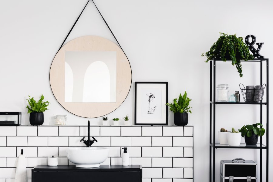 Maximizing Space: Key Tips for Your Minimalist Bathroom Setup ...